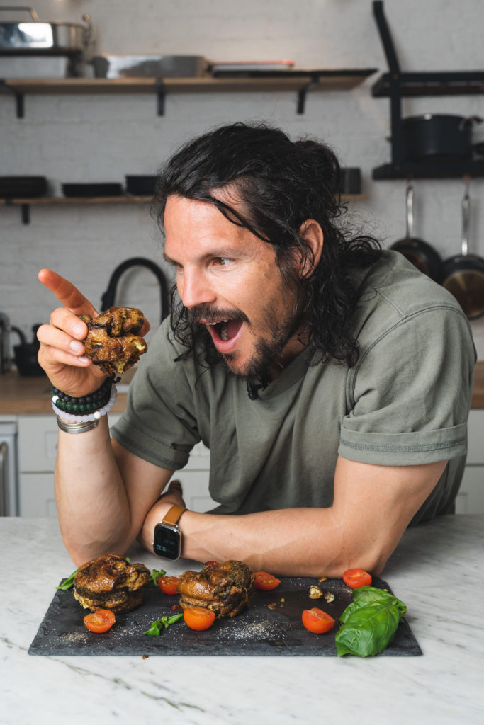 About Dan - Dan Churchill